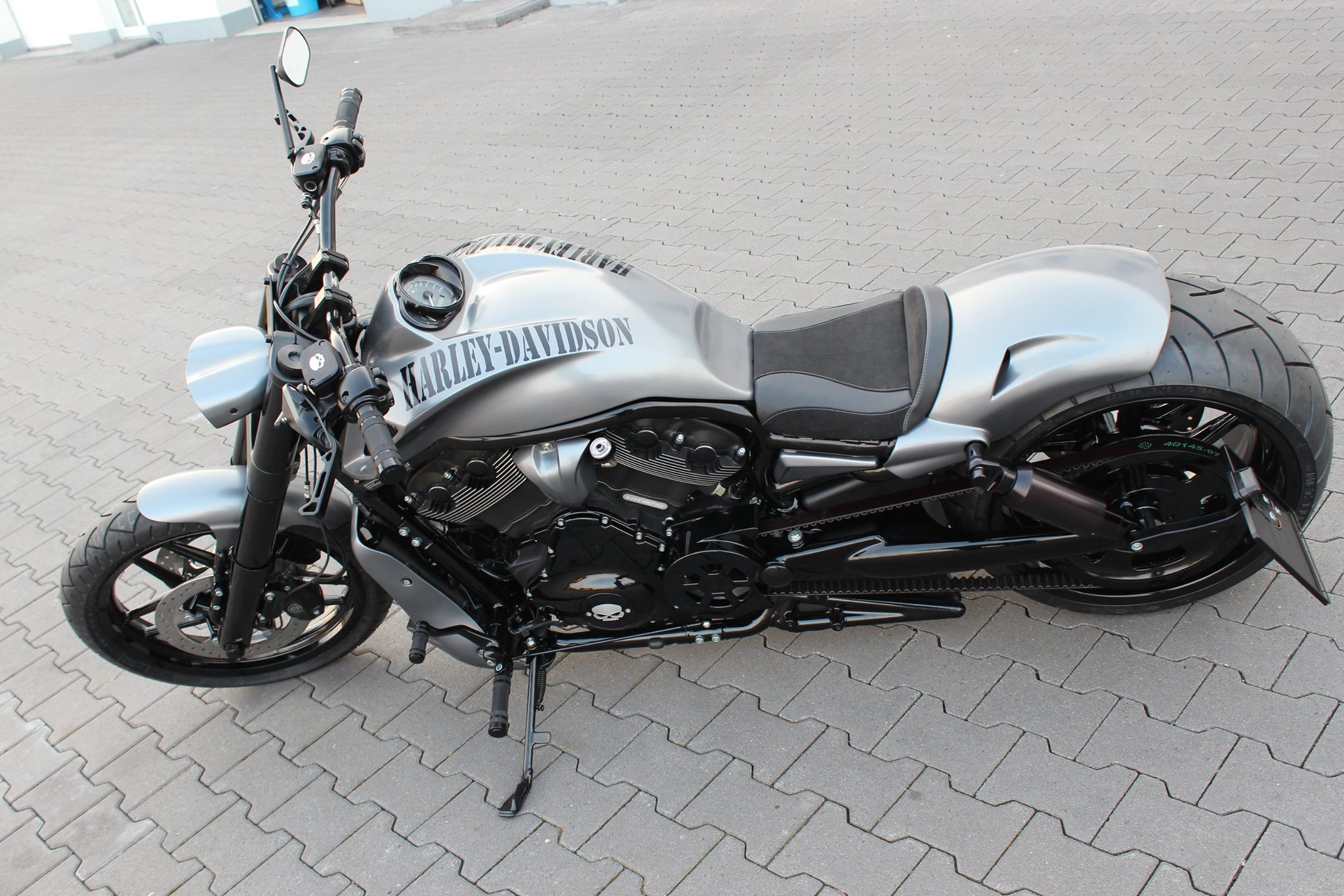 Ride Hard Rod - V-Rod, Night-Rod Special, V-Rod Muscle custom parts